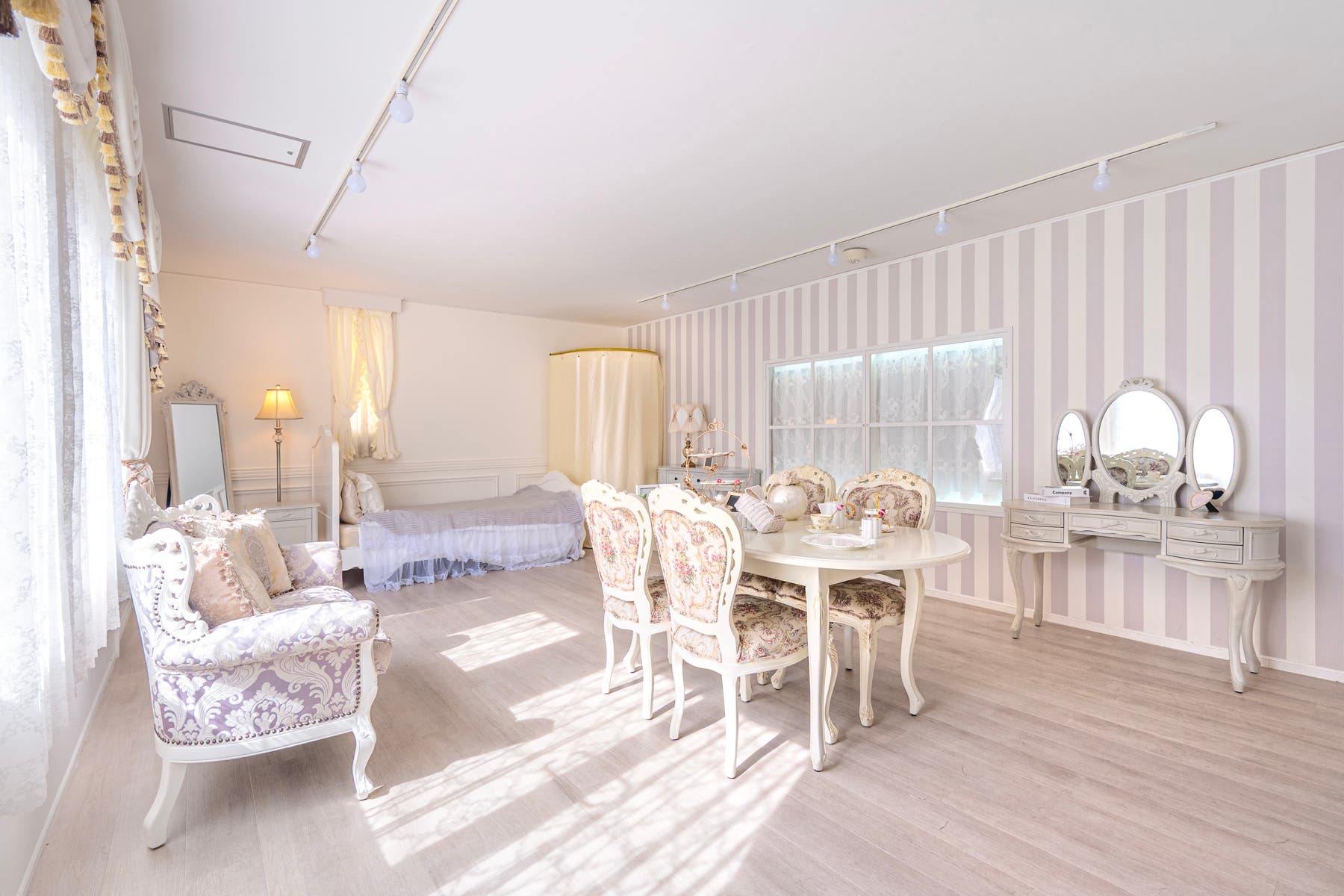 スペモ🤎クリスマス🎄ペット可🐾フレンチロココ🥀推し活🎀コスプレ💎女子会🫧766_チェリッシュスタジオ 11号館の写真1