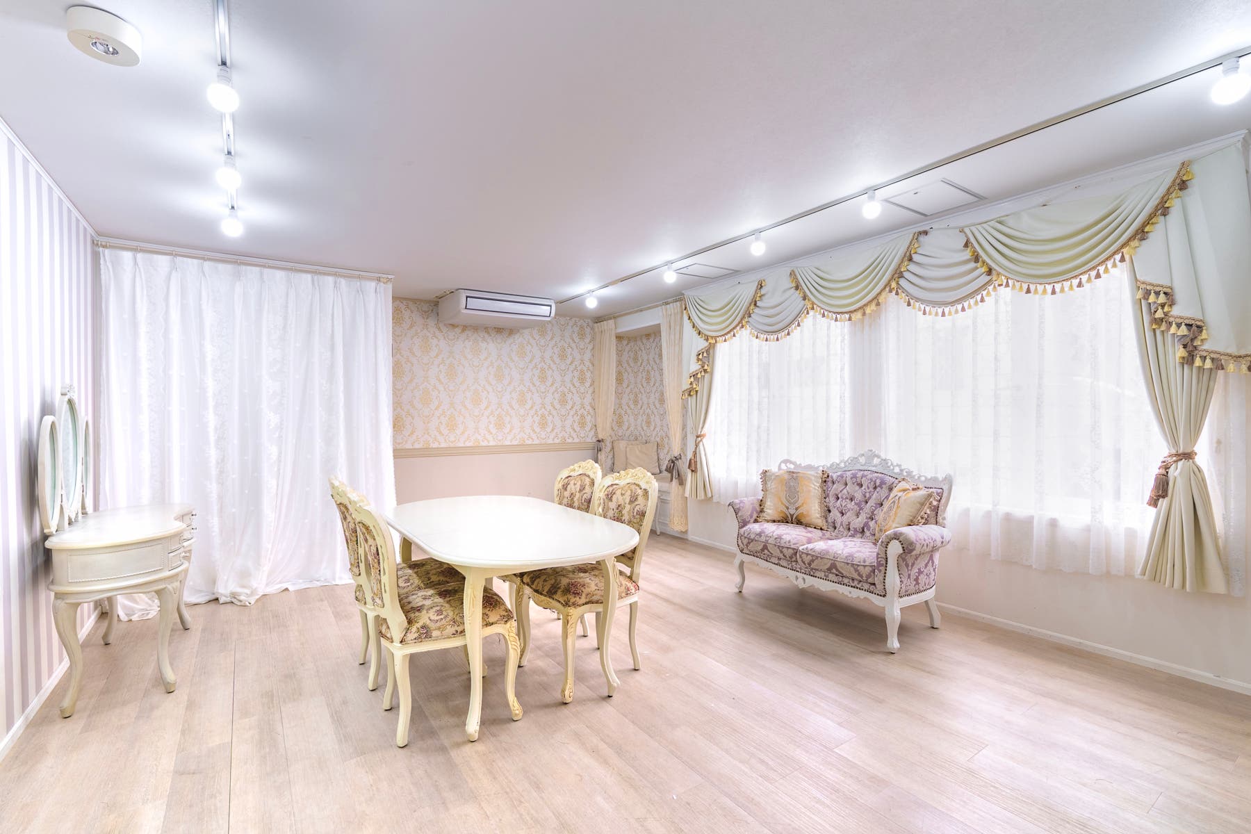 スペモ🤎クリスマス🎄ペット可🐾フレンチロココ🥀推し活🎀コスプレ💎女子会🫧766_チェリッシュスタジオ 11号館の写真3