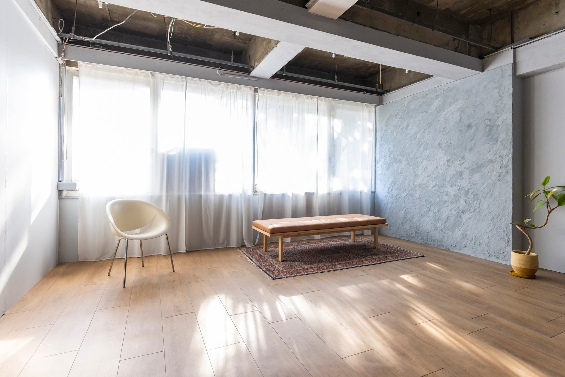 プロカメラマンが考えた”撮る人のための理想空間を”この二つのスペースでの写真3