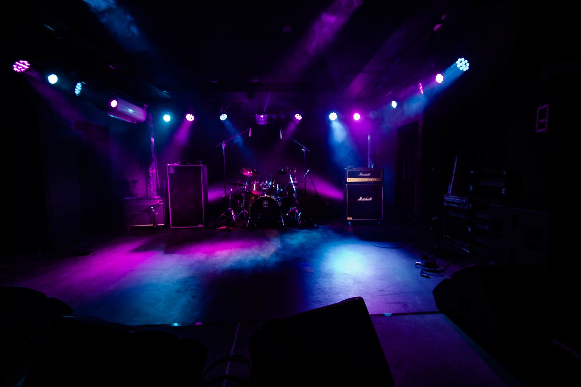 スタンディング300名 延べ面積300㎡以上の多目的スペース ライブハウスの写真2