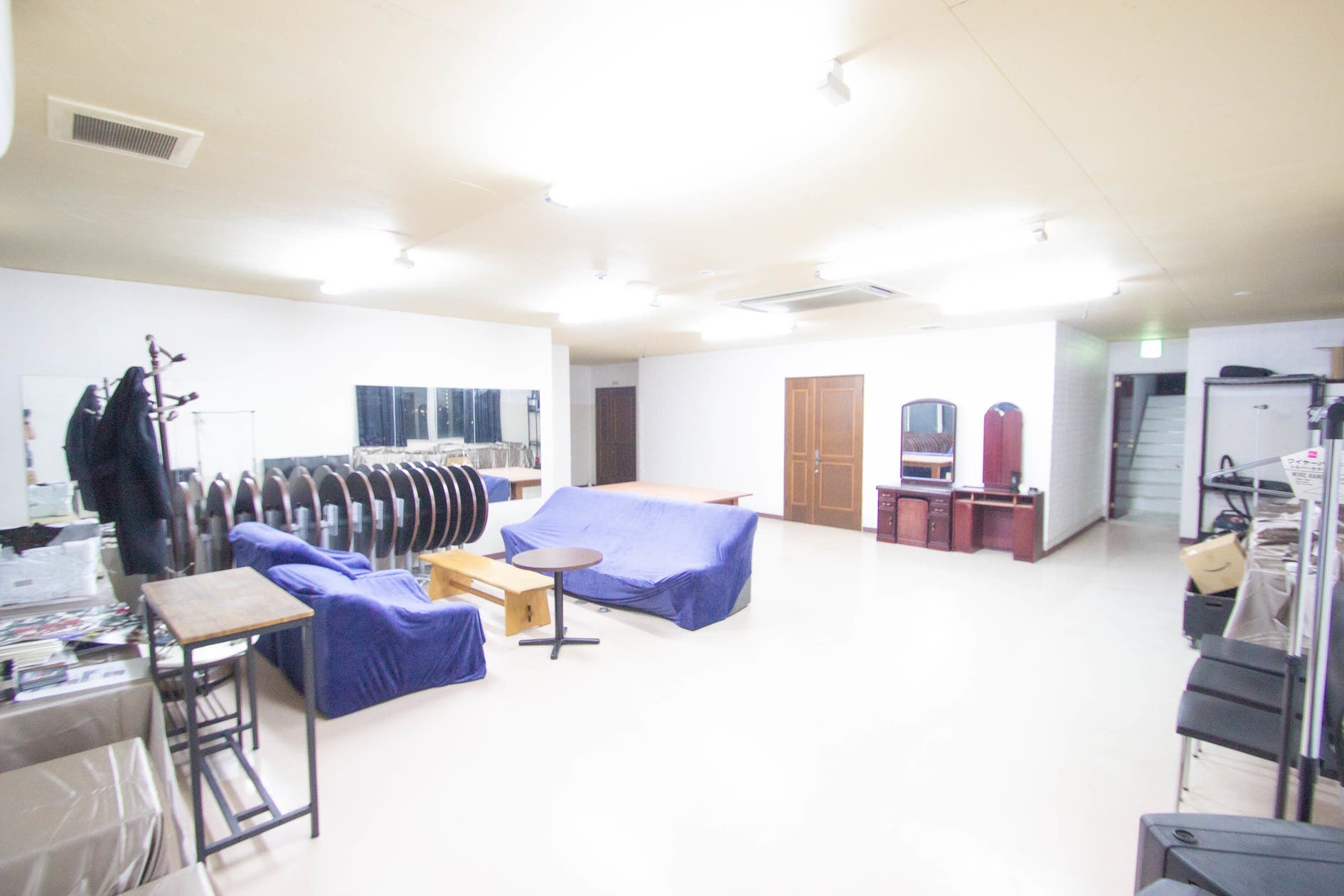 スタンディング300名 延べ面積300㎡以上の多目的スペース ライブハウスの写真5