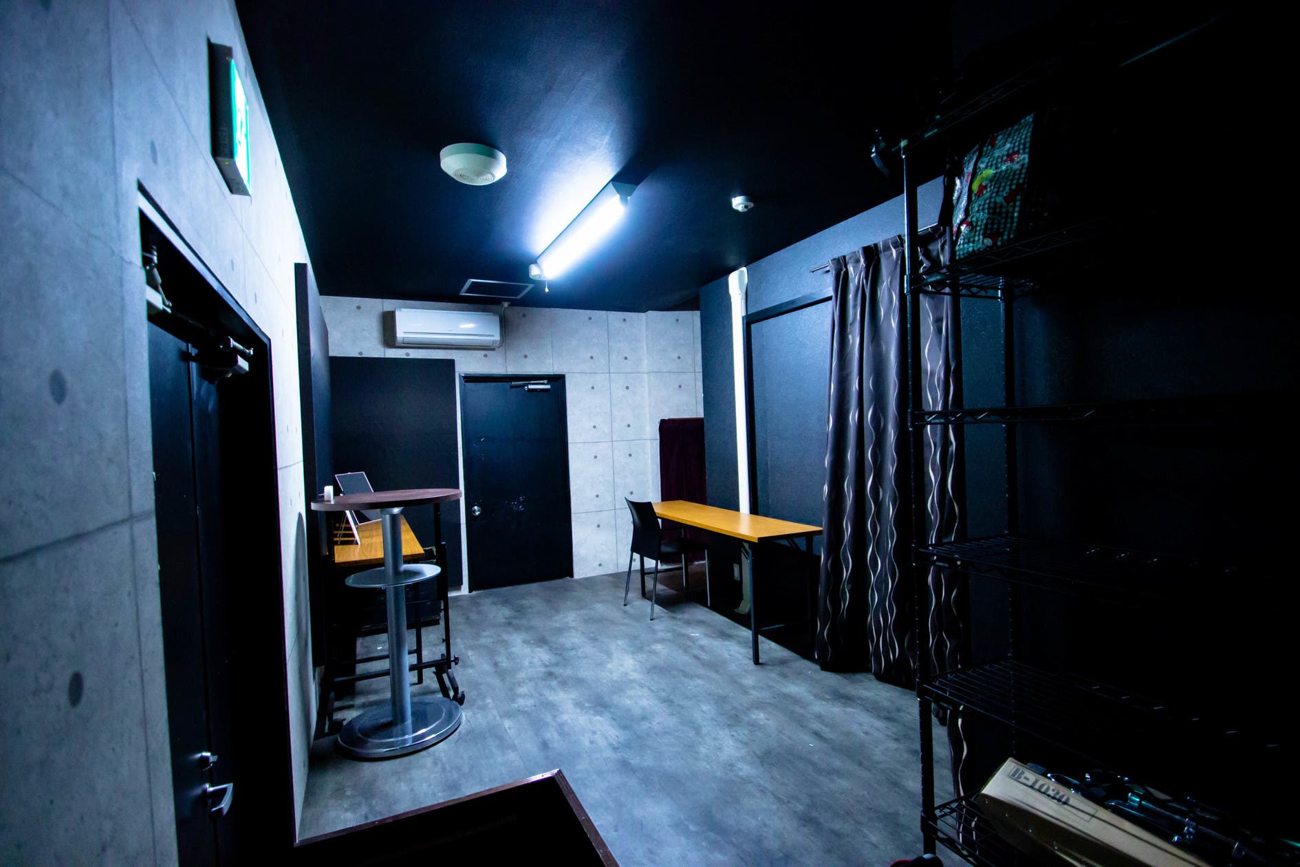 スタンディング300名 延べ面積300㎡以上の多目的スペース ライブハウスの写真14