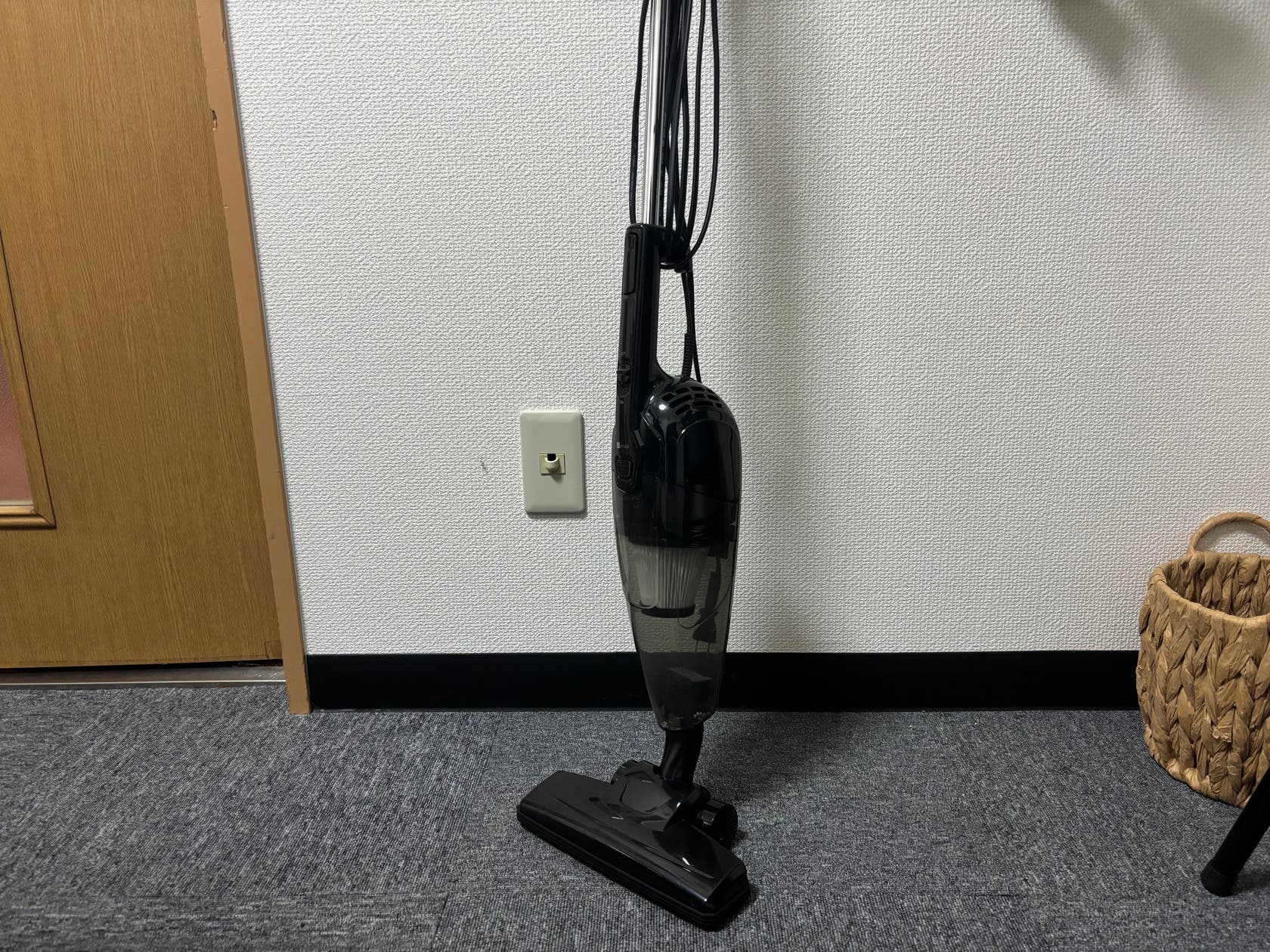 【京都駅3分】オプション全て無料⚠️WiFi•モニター•ホワイトボード•各種充電機 •各種変換ケーブル•文房具有の写真16