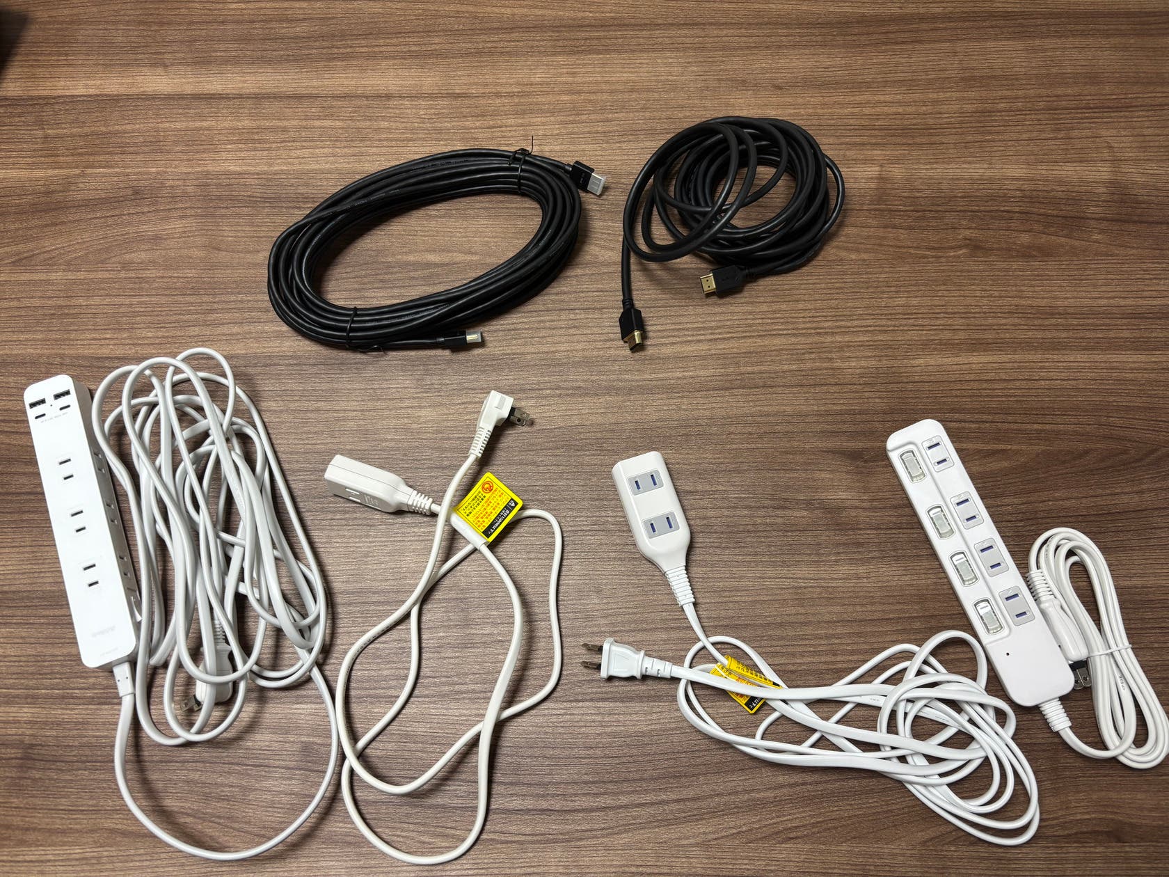 【京都駅3分】オプション全て無料⚠️WiFi•モニター•ホワイトボード•各種充電機 •各種変換ケーブル•文房具有の写真19