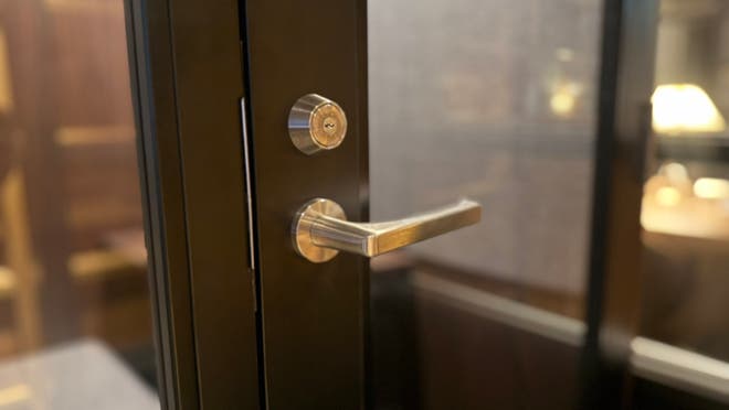 【1名個室ブースBooth.A】五反田駅徒歩3分/受付スタッフ常駐で安心サポート◎/電源Wi-Fiフリードリンク完備/Web会議の写真3