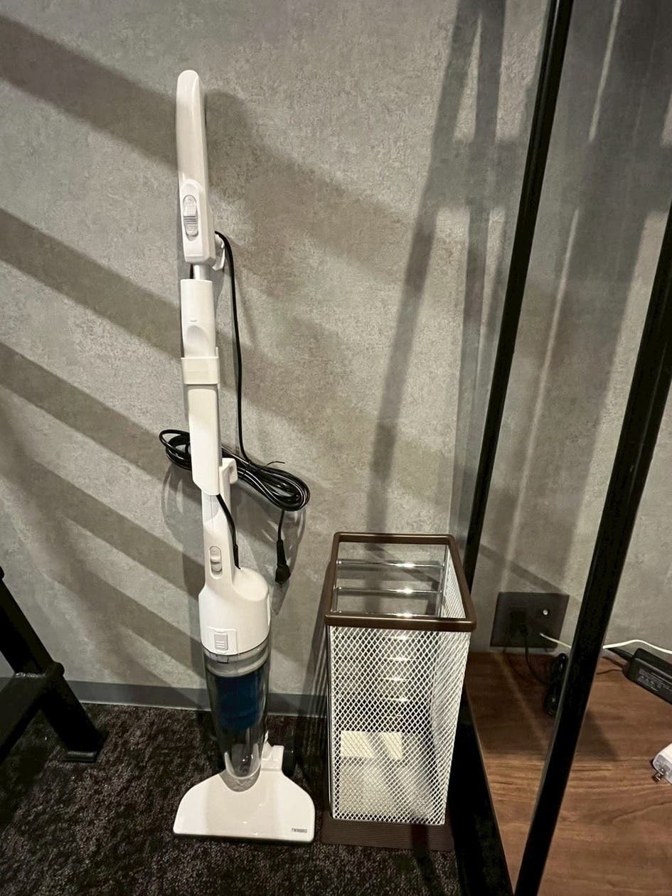 【静岡駅4分、12名利用可】完全個室！プロジェクター・ホワイトボードあり！ WIFI無料！貸し会議室ユニエル 静岡Eの写真17