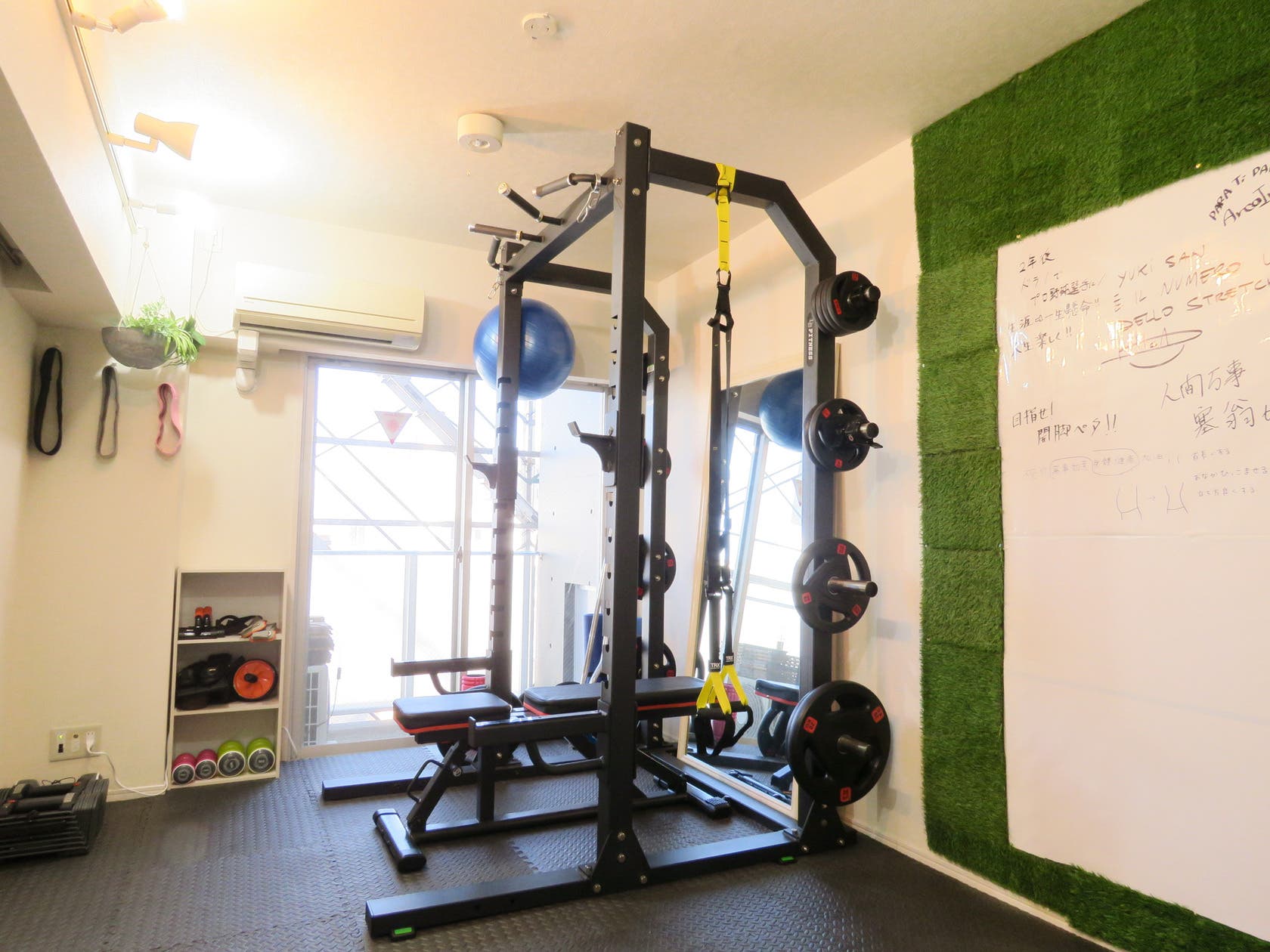 【完全貸切プライベートジム】神泉駅徒歩3分！初心者＆女性歓迎／本格トレ器具完備の写真1