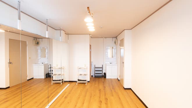 【オープン価格!11月限定 1900円 → 1500円】本八幡から徒歩30秒 ダンスができるレンタルスタジオ!当日予約も可能ですの写真6