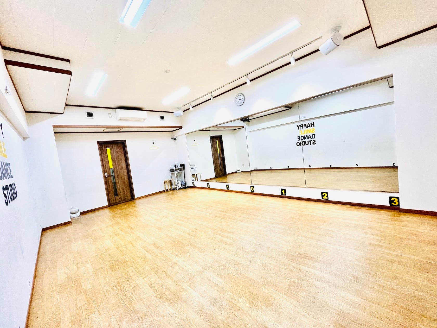 【オープン記念1時間５5０円】レビュー大募集✨完全防音、東浦和から徒歩15分、wifi有、大きな鏡有、ダンス•ヨガ等に最適の写真3