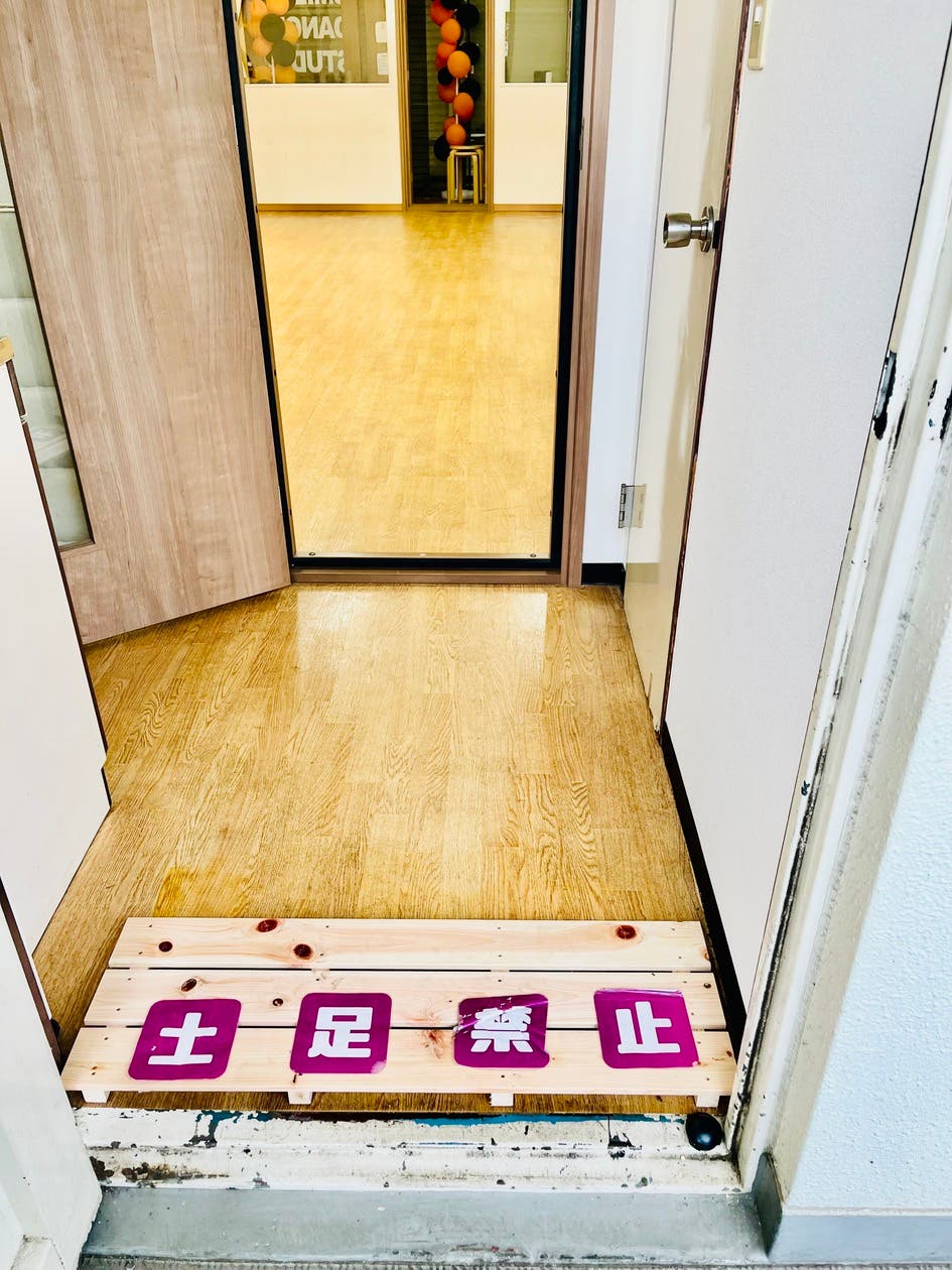 【オープン記念1時間５5０円】レビュー大募集✨完全防音、東浦和から徒歩15分、wifi有、大きな鏡有、ダンス•ヨガ等に最適の写真4