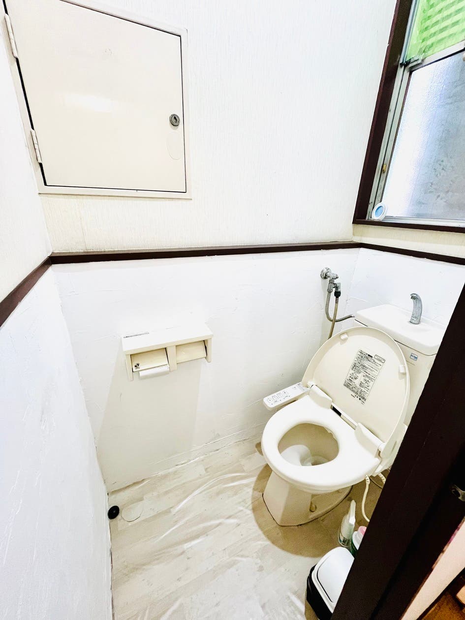 【オープン記念1時間５5０円】レビュー大募集✨完全防音、東浦和から徒歩15分、wifi有、大きな鏡有、ダンス•ヨガ等に最適の写真5