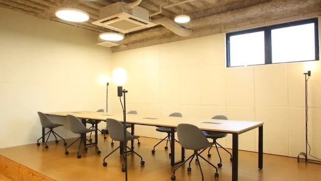 【assemble長岡 コワーキングスペース②】長岡駅徒歩6分!提携有料駐車場有!Wi-Fi完備ほかの写真2