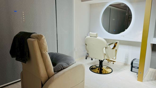 Luxury Sweet Beauty 82 ネイル、アイ、ヘッド、美容専門新築スペース、博多駅すぐそばの写真1