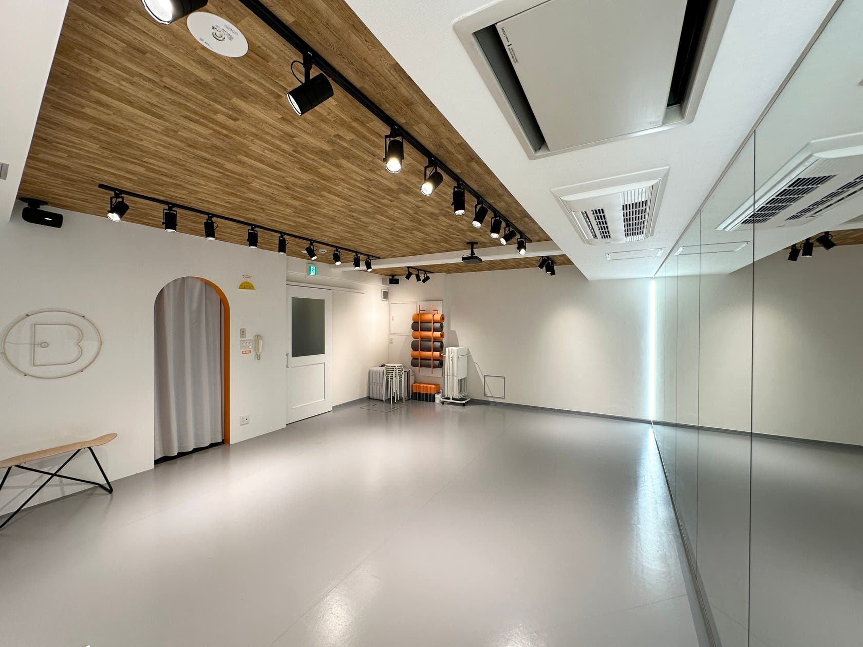 🎉5月OPEN🎉【世田谷線松原駅徒歩３分/42㎡】ダンス・ヨガ・演劇・誕生日会・撮影等用途様々✨多目的スタジオの写真3