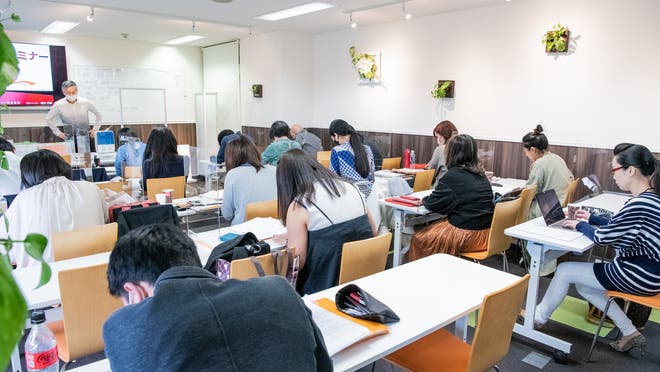 名古屋駅から徒歩8分|スタッフ常駐で安心【Mルーム】会議やセミナーなどにおすすめの写真1