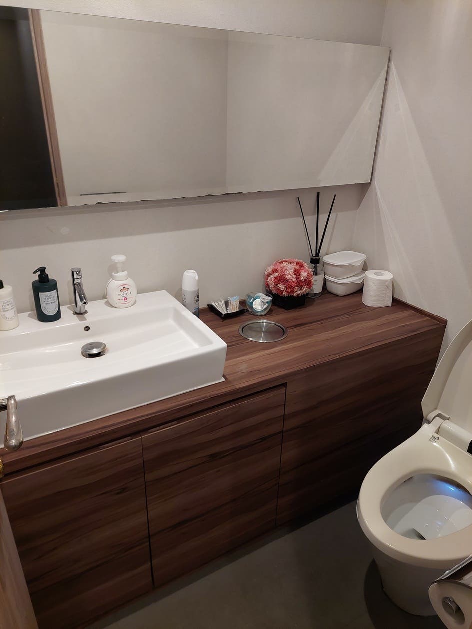 西麻布交差点すぐ、最大着席30名、大型モニター有り、カラオケ有り、バーカウンター有り、撮影可、防音の写真5