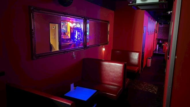 【吉祥寺駅徒歩2分/24時間貸切可能】飲み会/二次会/パーティー/イベント等 最大50名収容可 音響設備完備 シーシャ利用可の写真6