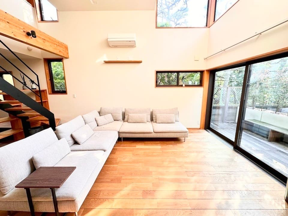 【逗子駅・海岸徒歩】明るく広々とした空間／研修・会議・オフサイトMTG・撮影・ワークショップなどに最適！の写真3