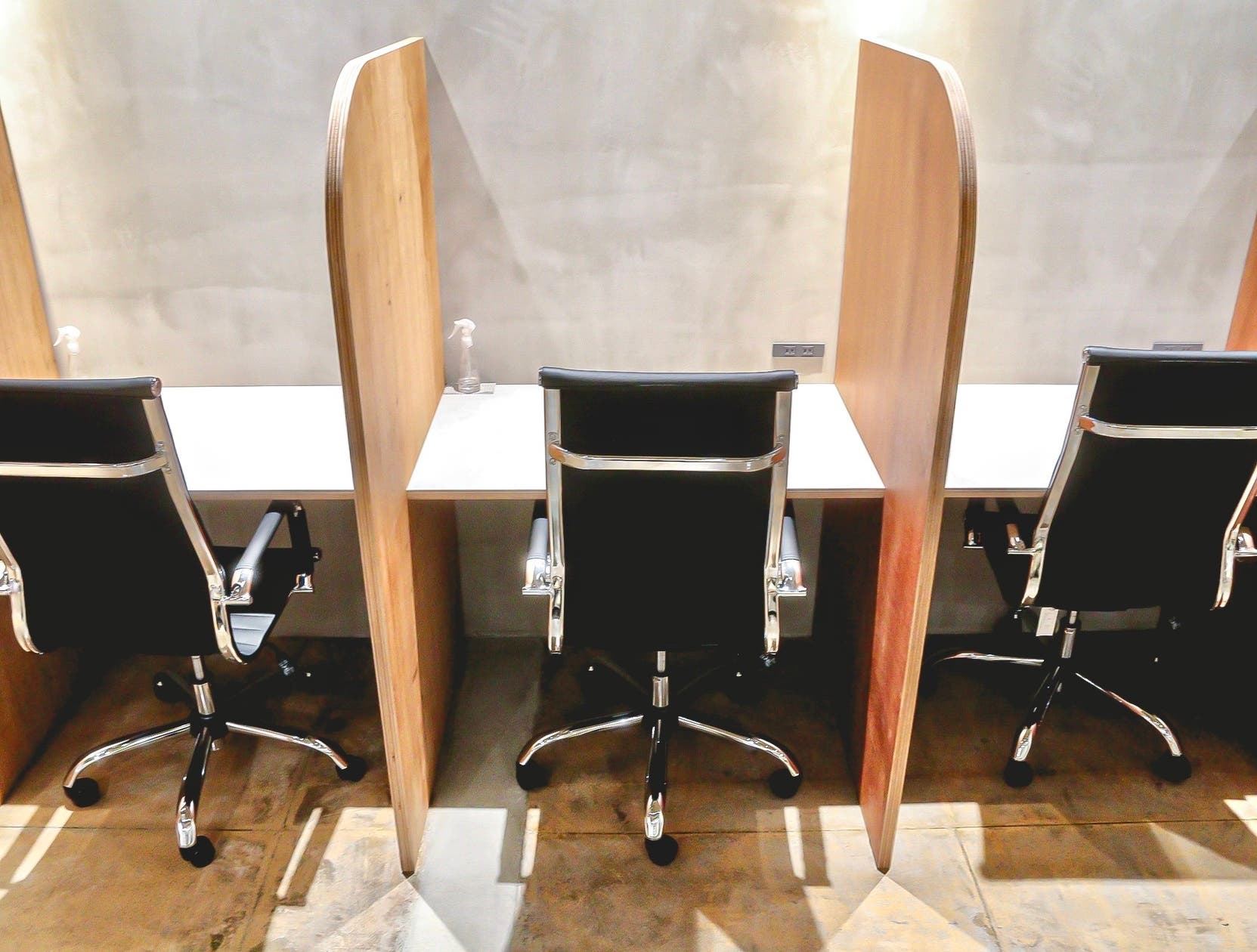 【2025年8月オープン】古淵駅徒歩8分。本格カフェが併設されたコワーキングスペースの写真5