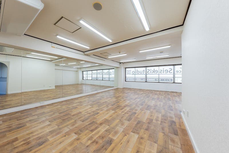 ⭐聖蹟桜ケ丘駅徒歩2分！ジャンプOK！ダンス、ヨガ、演劇、レッスン、マッサージ、会議にも！の写真2