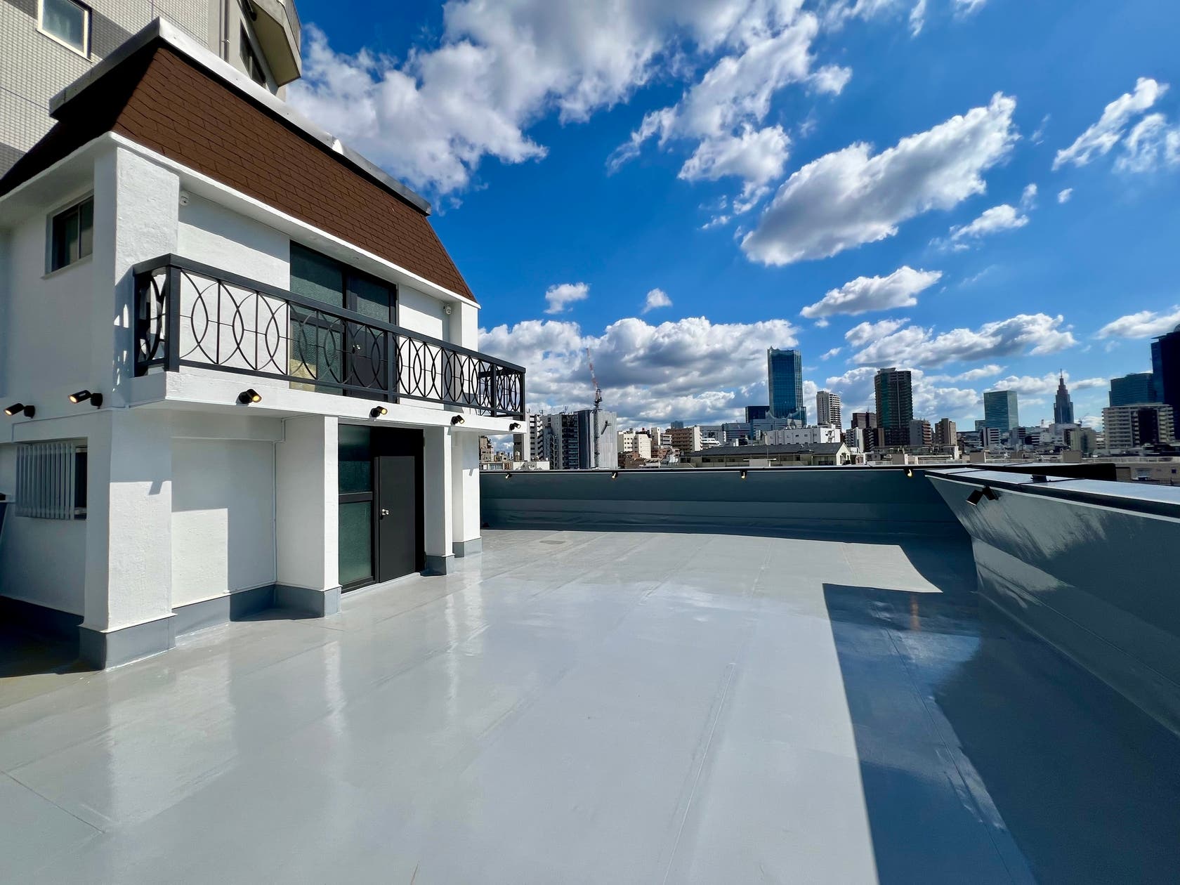 【今西ハイツ・撮影テラス・イベント】４階建ての屋上の写真1