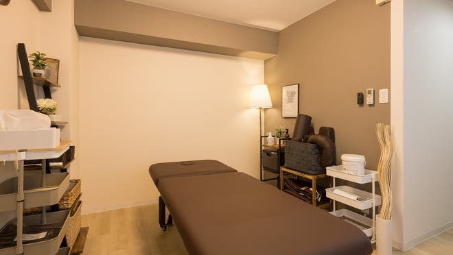 【渋谷駅徒歩3分】電動ベッド装備の完全個室プライベートサロンNEW OPEN!の写真5