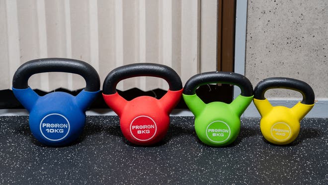 【池袋駅4分】1日1回スタッフ完全清掃のハイクオリティレンタルジムの写真9