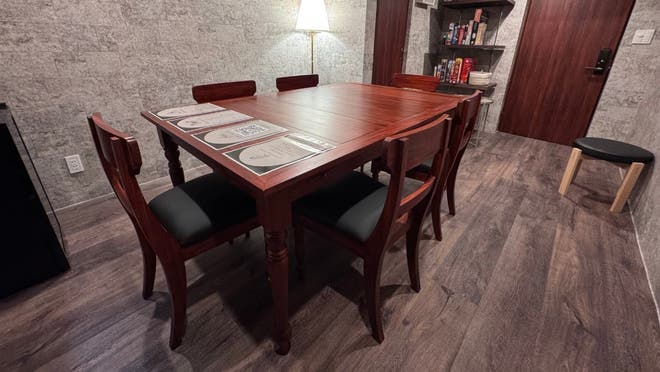 【港区・赤坂のボドゲルーム】溜池山王駅徒歩3分!ボードゲーム使い放題!古城風コンセプトルーム『OWL』の写真3