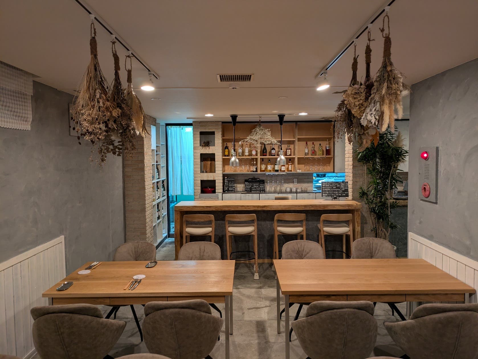 貸切無料！水戸駅近！最大50名！フレンチレストラン貸し切り可能！20名様〜貸し切り料無料！の写真1