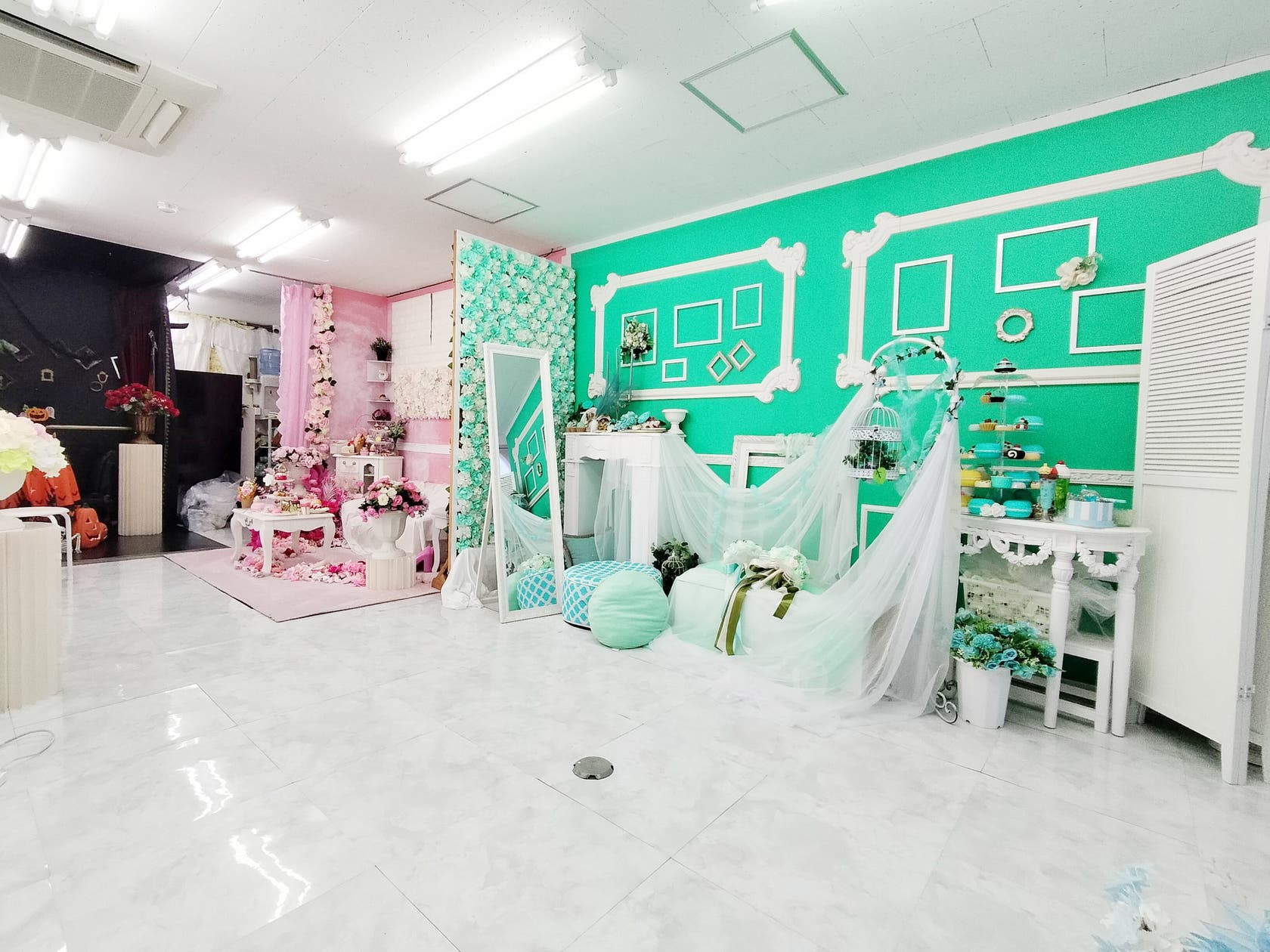 博多駅すぐ🌟７つの背景スタジオ‎🤍推し活｜本人不在の生誕祭｜ポートレート｜コスプレ｜撮影・配信｜商用の写真2