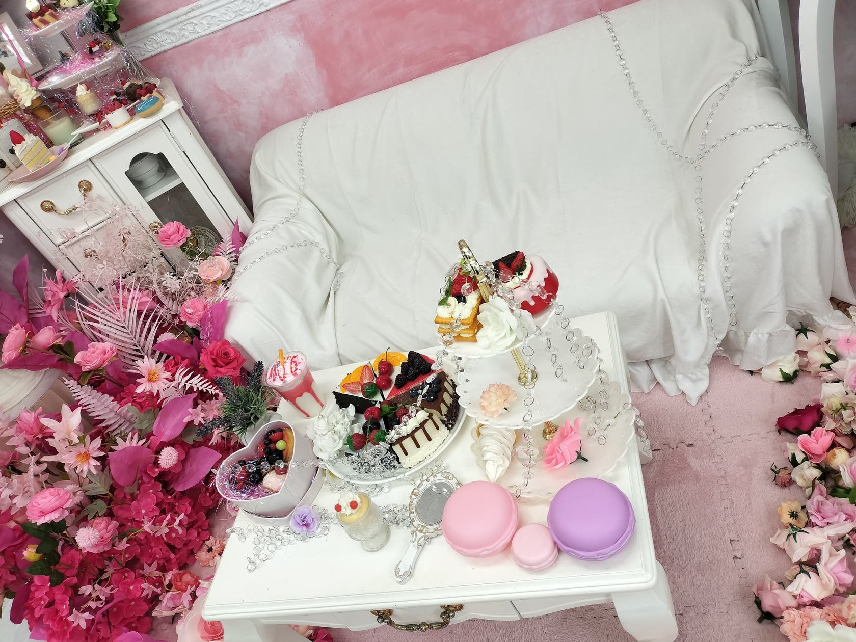 博多駅すぐ🌟７つの背景スタジオ‎🤍推し活｜本人不在の生誕祭｜ポートレート｜コスプレ｜撮影・配信｜商用の写真6