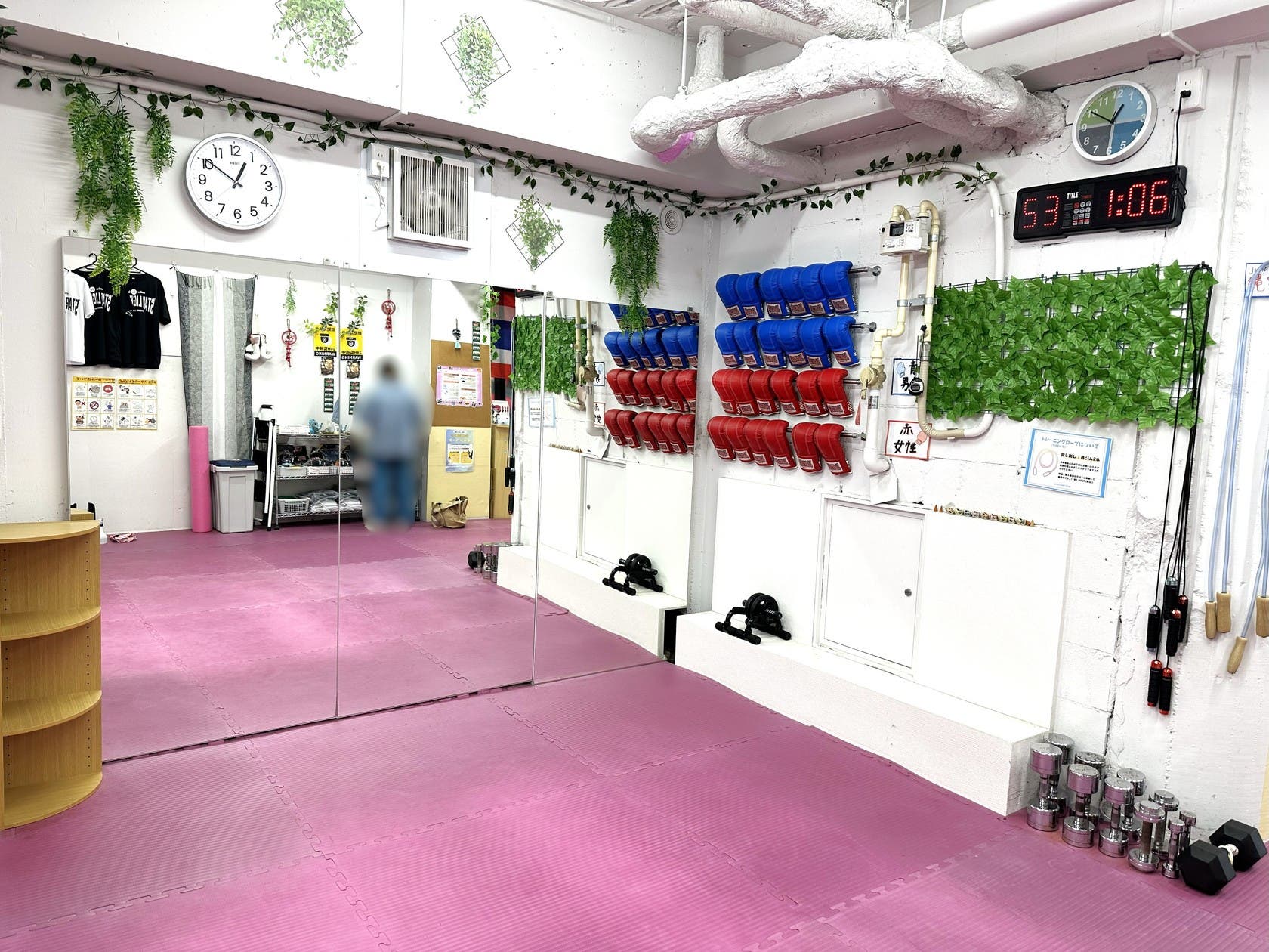 阿佐ヶ谷駅から雨に濡れずに入店できるキックボクシングジム✨１時間１０００円✨駅チカ🚃の写真3