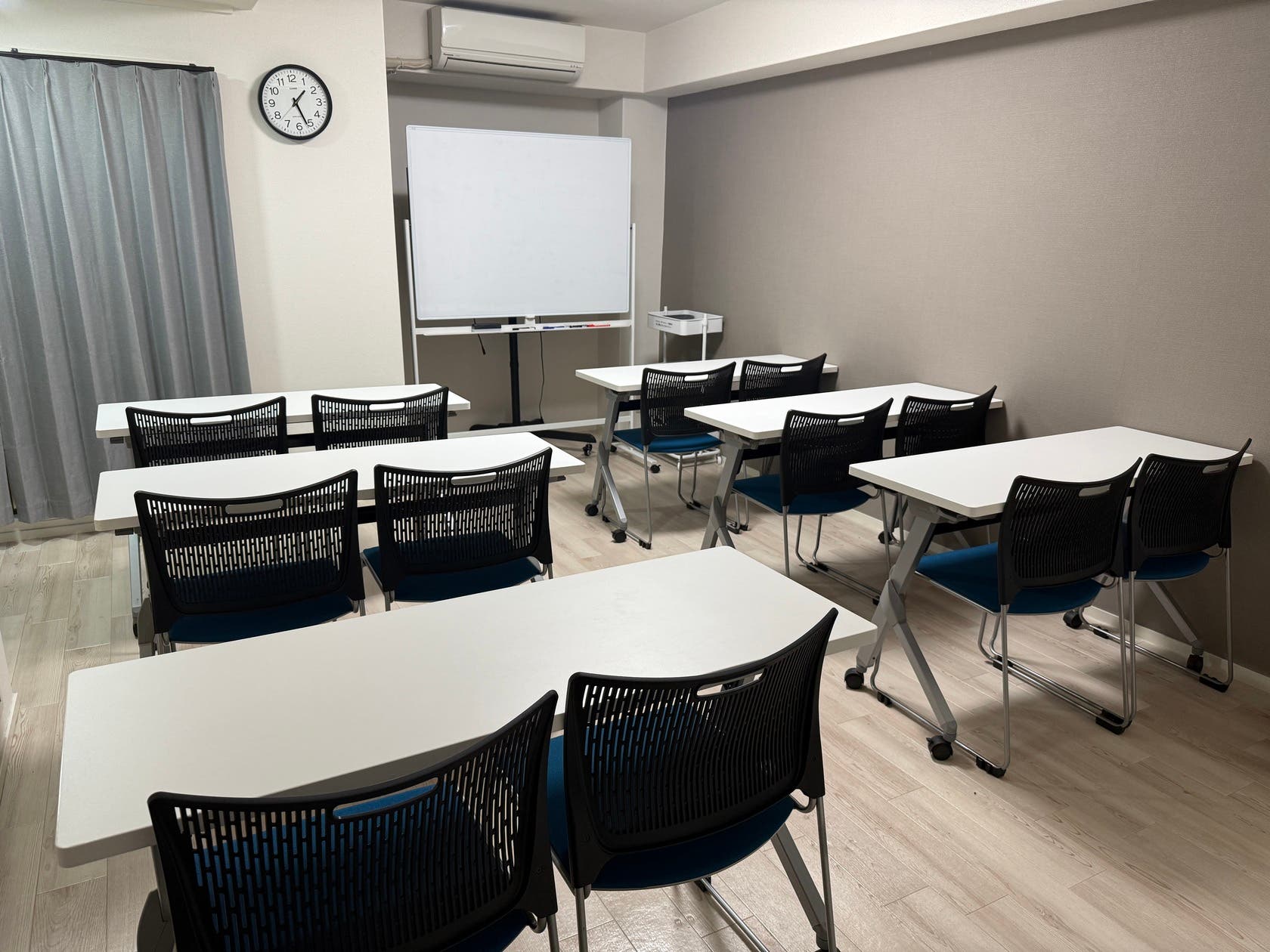 【天満橋駅2分/谷町線】会議室/テレワーク/高速Wi-Fi🛜55型4Kモニター🖥️飲食可の写真6