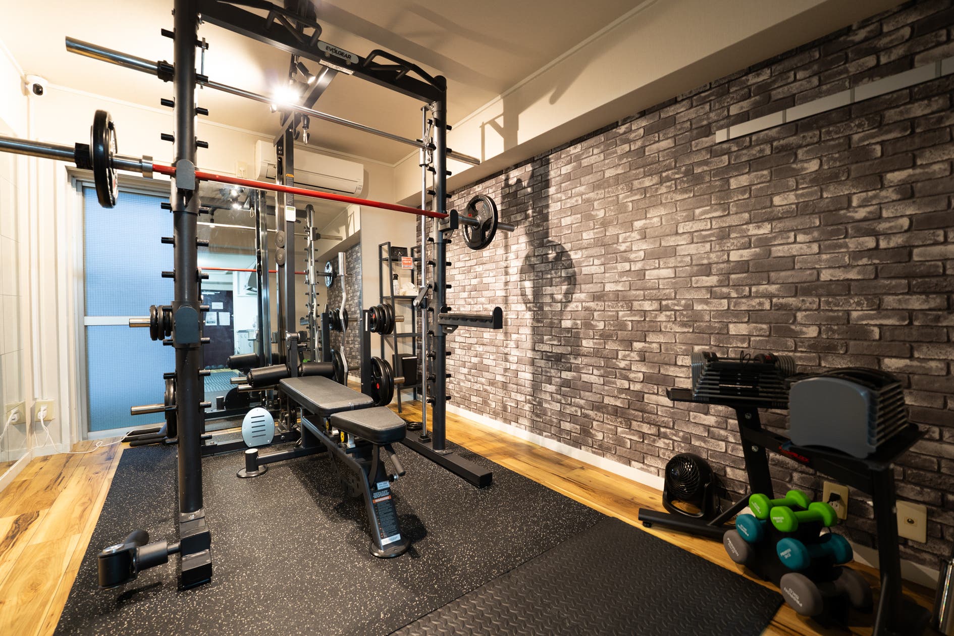 【パーソナルトレーニングに最適◎】二子玉川駅5分｜女性も安心💁｜施術ベッド・Wi-Fi・ウォータサーバー完備💪✨の写真1