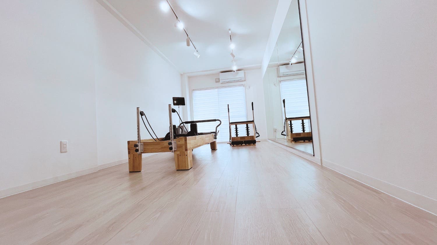 【東陽町駅2分】動画レッスン可能なマシンピラティススタジオの写真3