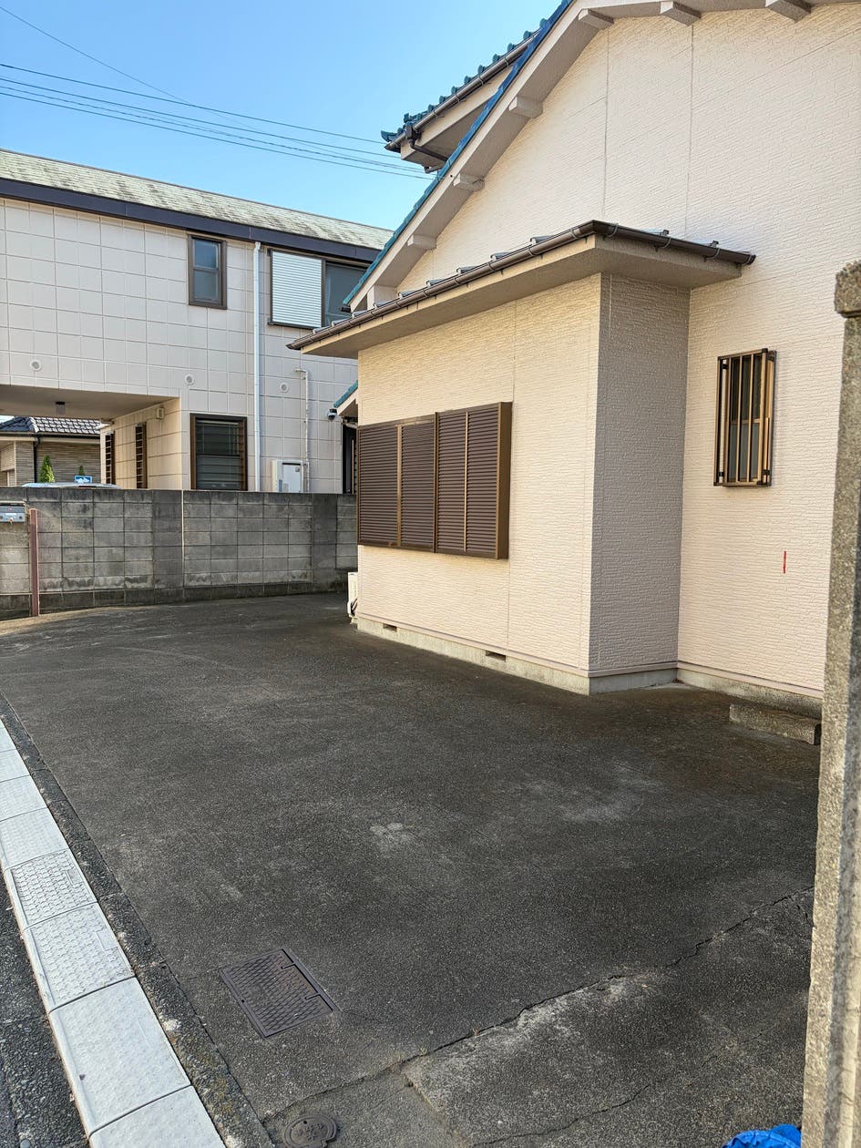 閑静な住宅街の屋外スペース｜物販・駐車などに最適の写真2
