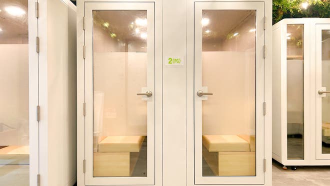 🌟6人までの打ち合わせに🌟【銀座駅徒歩5分|貸し会議室|9PG】個室/24時間営業/無料Wi-Fi/電源/55inモニターの写真10