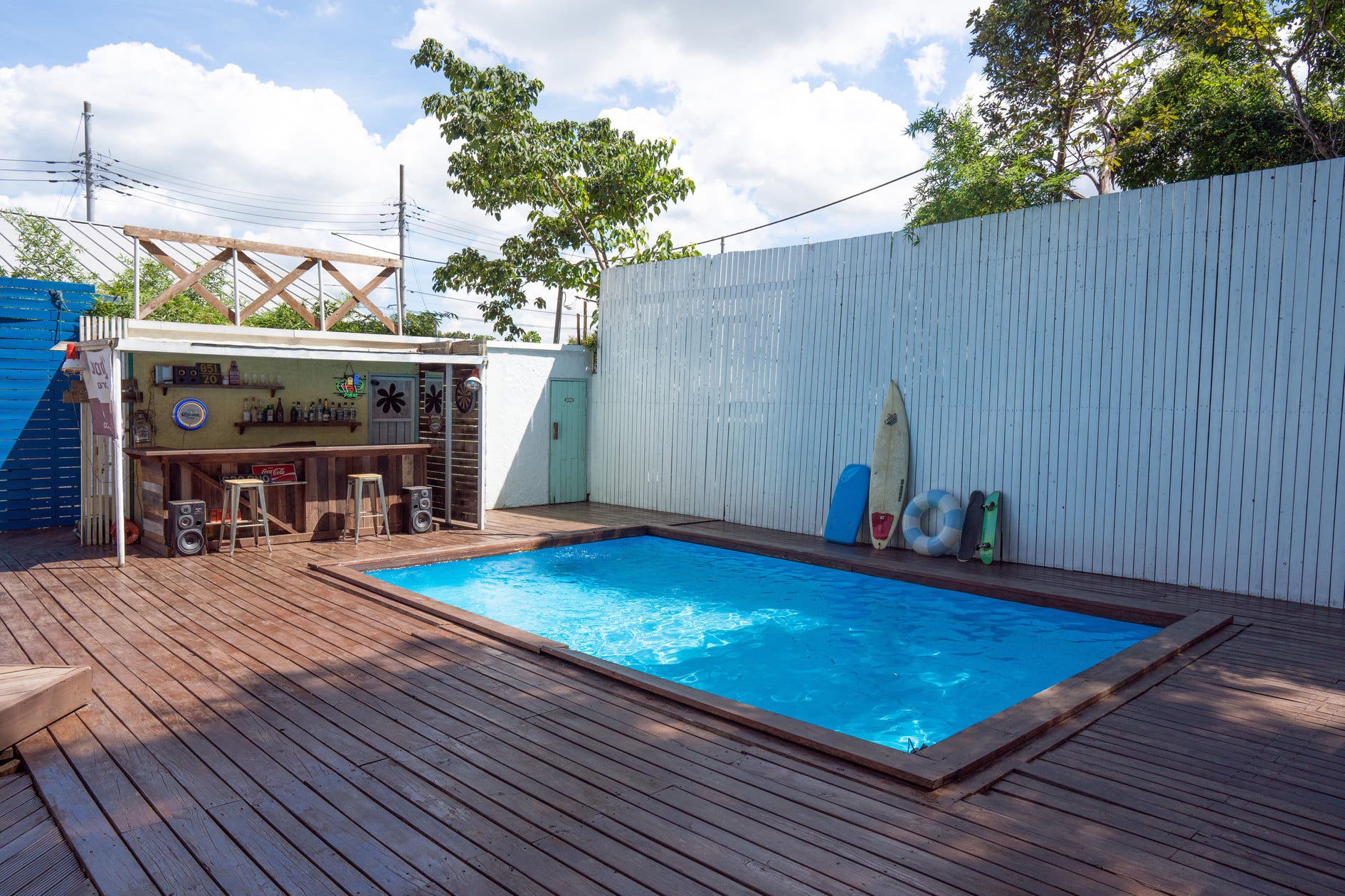 貸し切りプール可能！森の中にある開放感のあるスタジオです！BBQやドッグランにもいかがでしょうか？の写真2