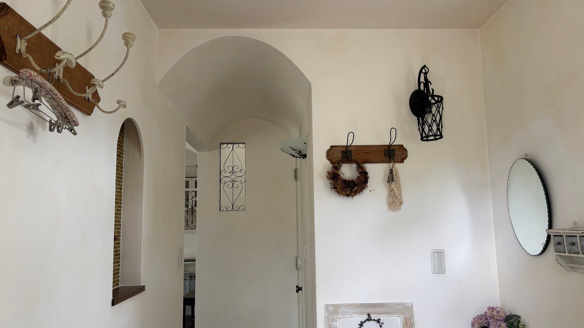 アンティーク家具と手作り感のある可愛い内装のスタジオです◆記念日撮影◆ポートレート◆キッチン付◆幅広い用途で撮影可◆駐車２台可◆の写真24