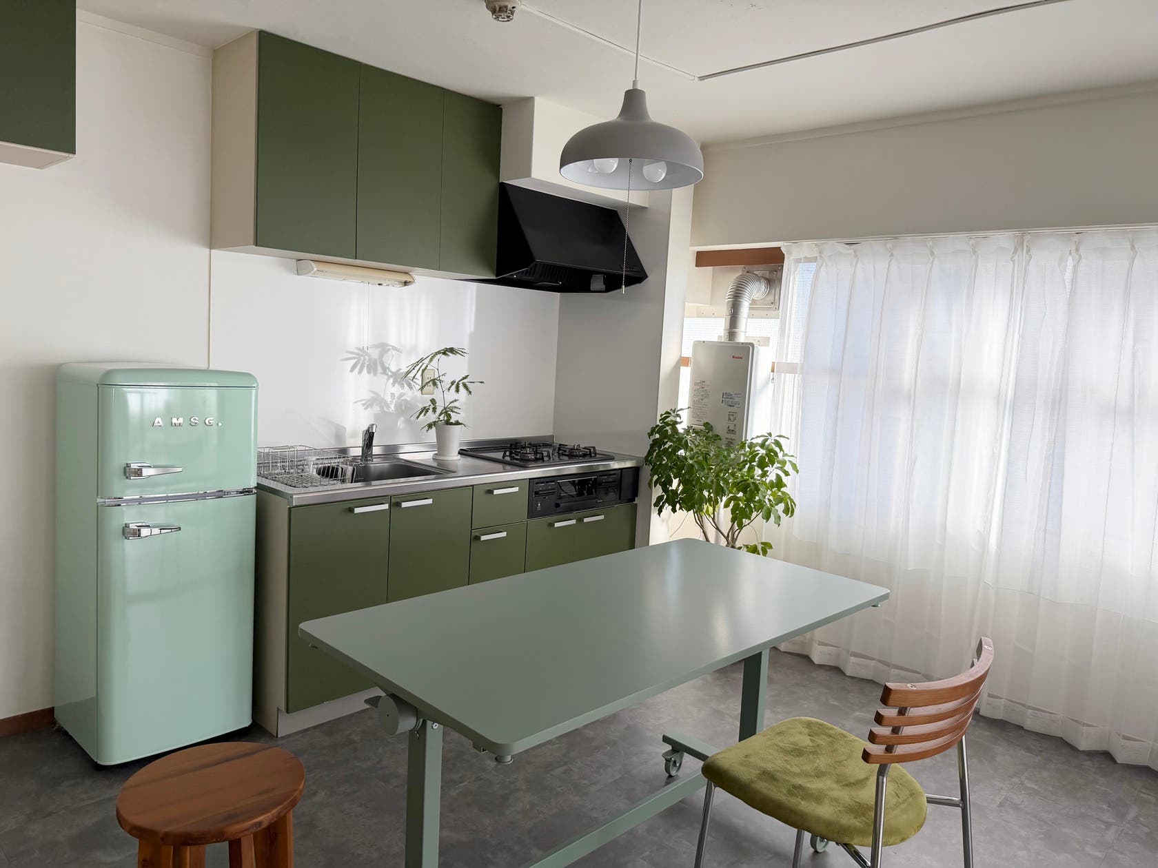 【NEW】🔰初回割あり　水道橋1分　自然光撮影スタジオ｜ポートレート＆商品撮影×和室×キッチン×300種の小物使い放題の写真12