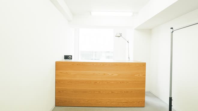 ポップアップ・展示会・個展に最適なミニマルなデザインスタジオの写真4