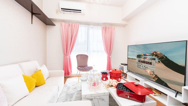 【名古屋駅5分】女子会💎ホームパーティー🍽飲食OK/夜間利用🌃!65インチTV完備の写真3