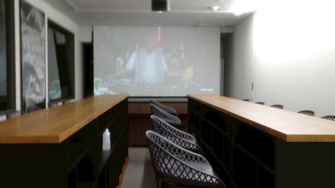 神保町駅徒歩3分 最大40名利用可 立食パーティー 打上げ DJイベント 各種大会イベント 喫煙所 ゴミ捨て場 無料Wifi完備の写真1