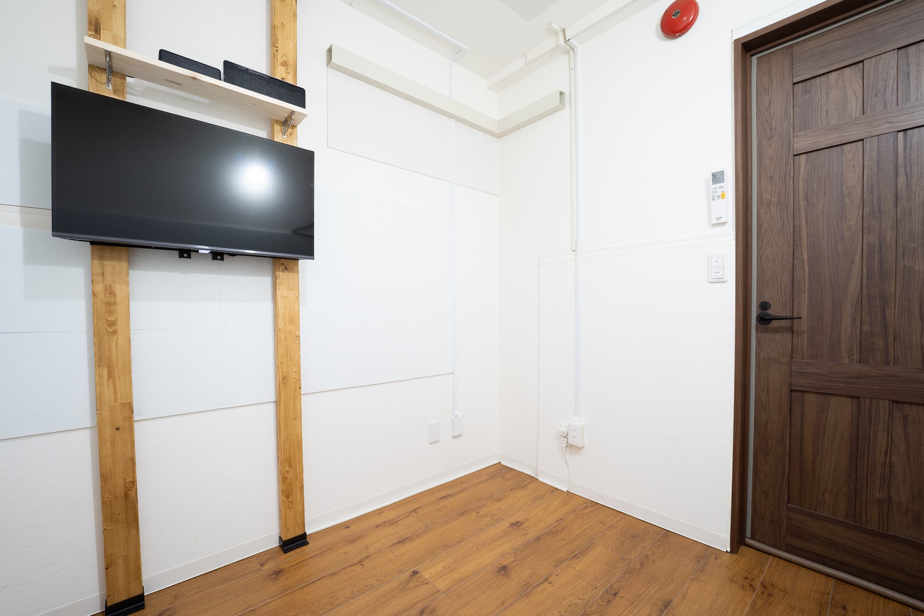 青葉台駅徒歩3分の音楽スタジオです。発声練習や動画配信にも対応しています。24時間利用できます。の写真4