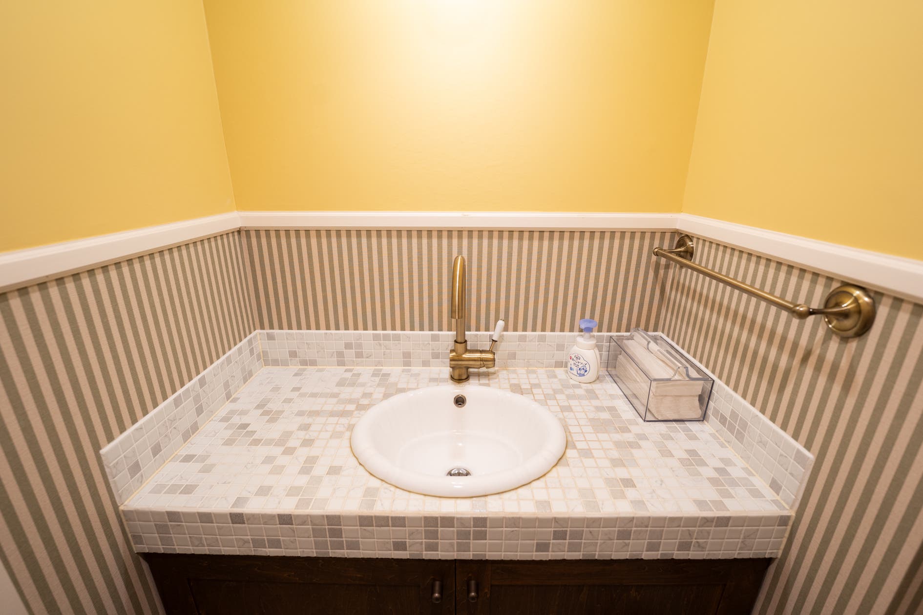 青葉台駅徒歩3分の音楽スタジオです。発声練習や動画配信にも対応しています。24時間利用できます。の写真13