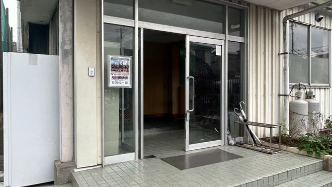 【フローリングリニューアル✨】川崎区の体育館の写真6