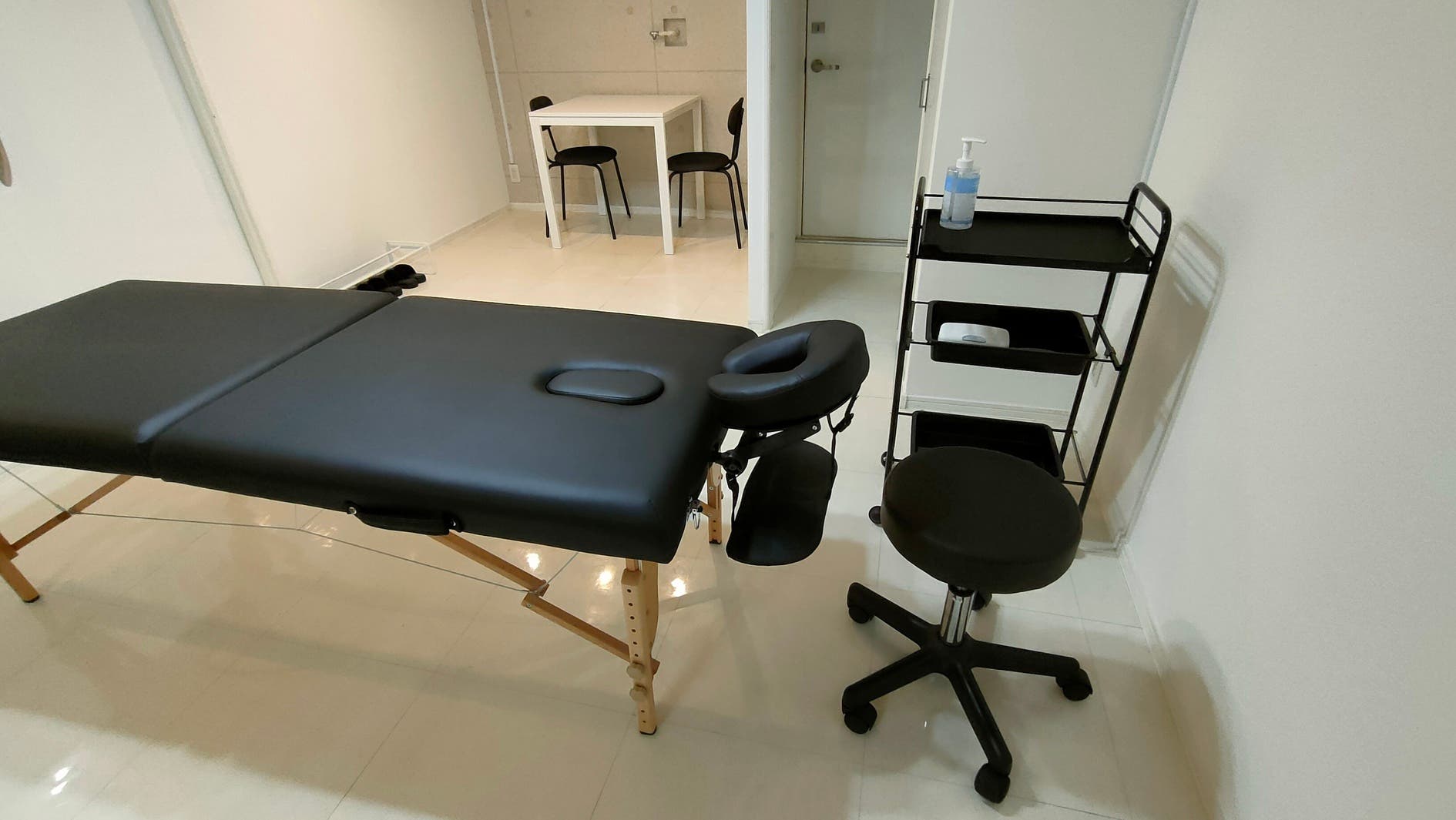 大宮駅から徒歩4分✨整体┃エステ┃ダンス練習┃着付け┃ヘアメイク┃会議も✨の写真5