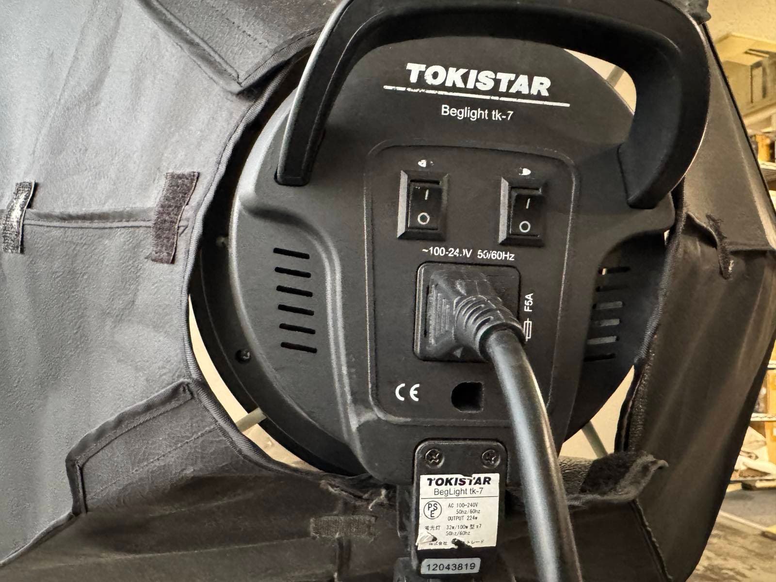 [オープン記念無料キャンペーン中]LED撮影用ライト(1台1日￥1000→￥0)の画像2