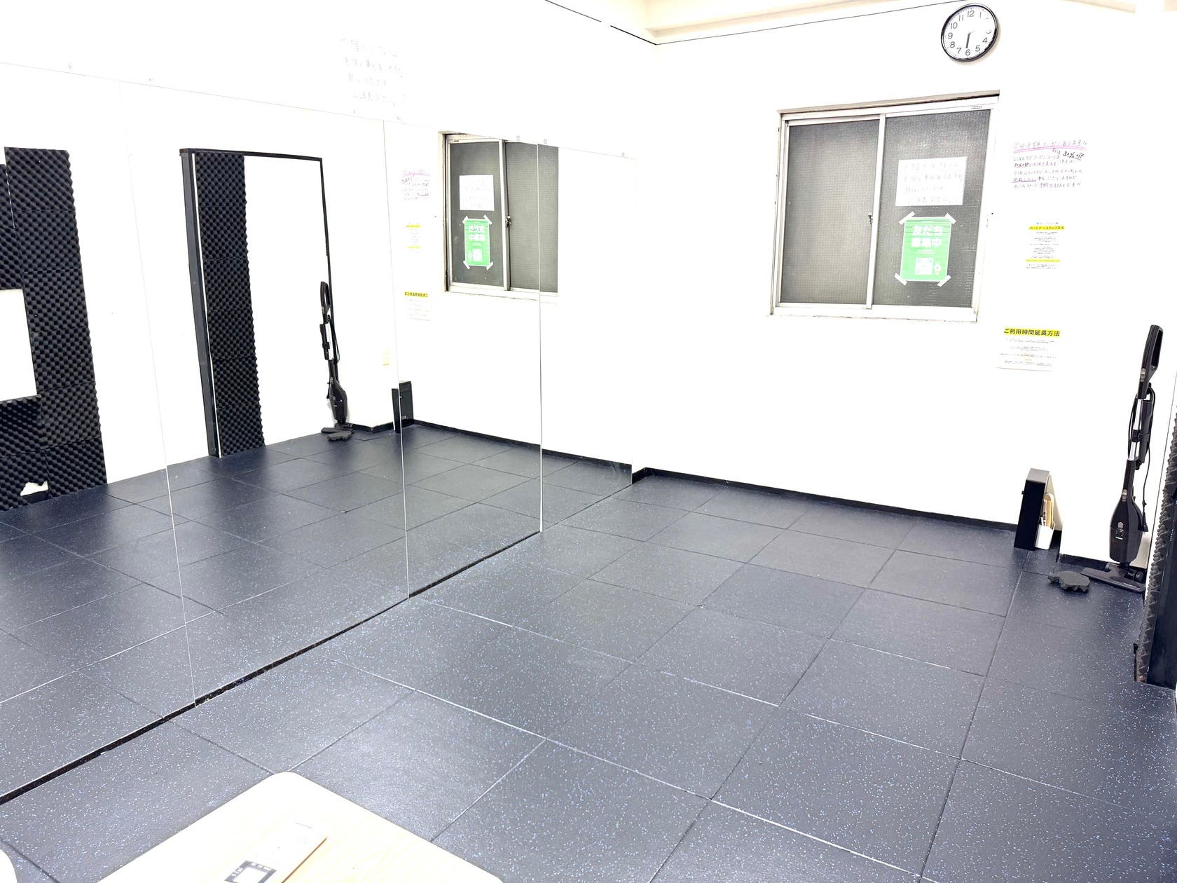 ✨✨✨日本橋駅20秒✨✨✨格安で踊れる小型スタジオ✨✨【スピーカーありません】の写真1