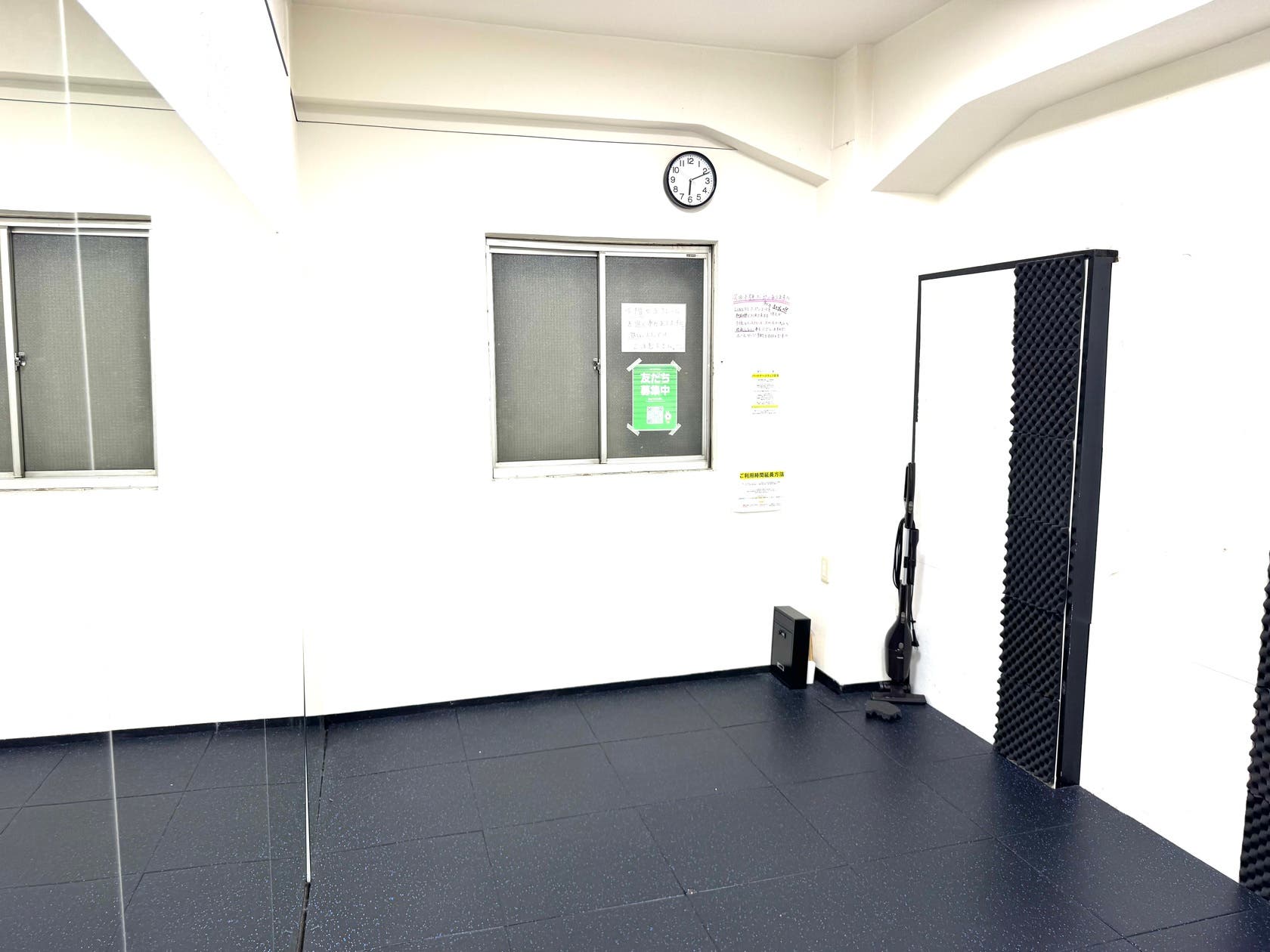 ✨✨✨日本橋駅20秒✨✨✨格安で踊れる小型スタジオ✨✨【スピーカーありません】の写真2